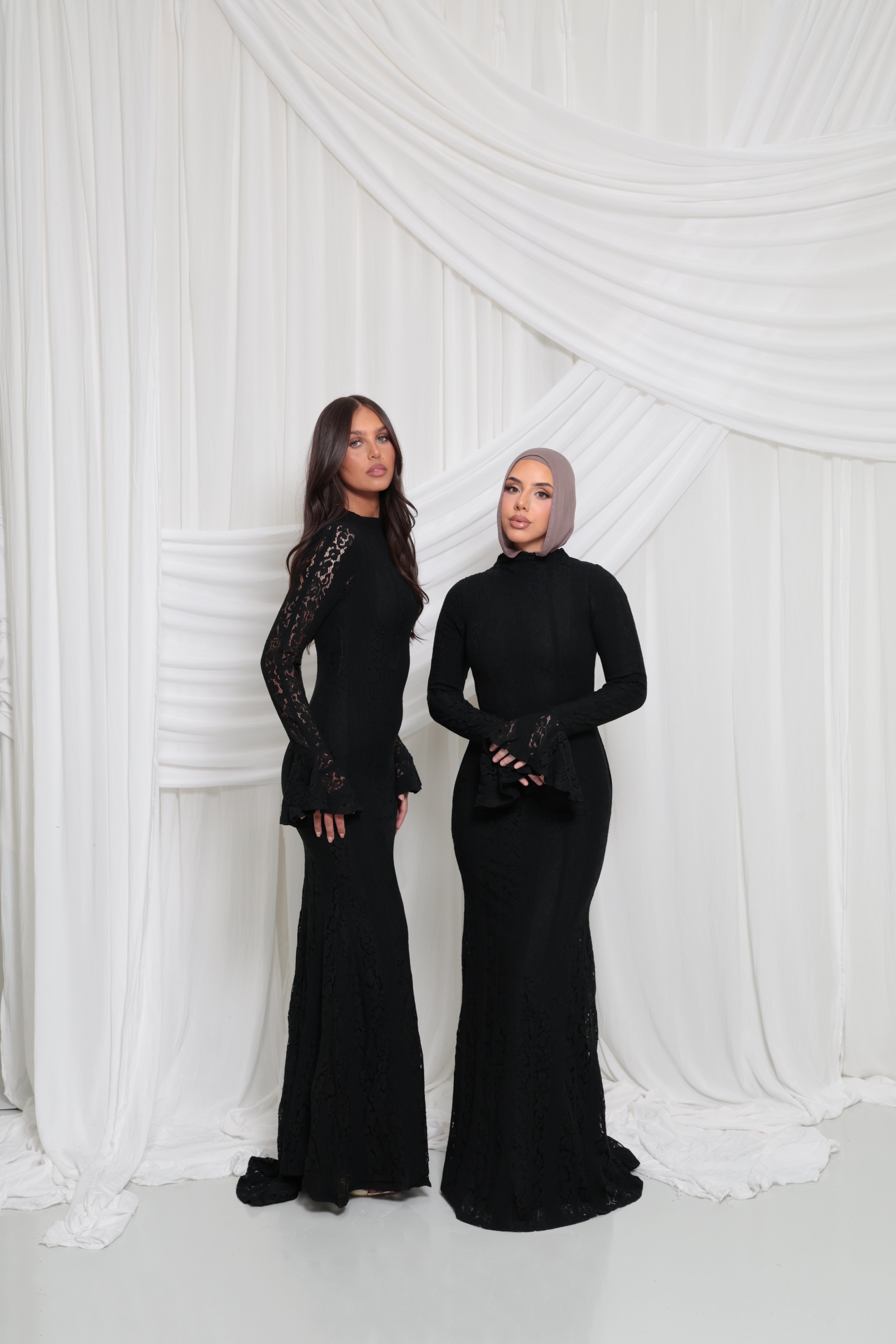 Amelia Floral Lace Black Preorder – Alaia Muse